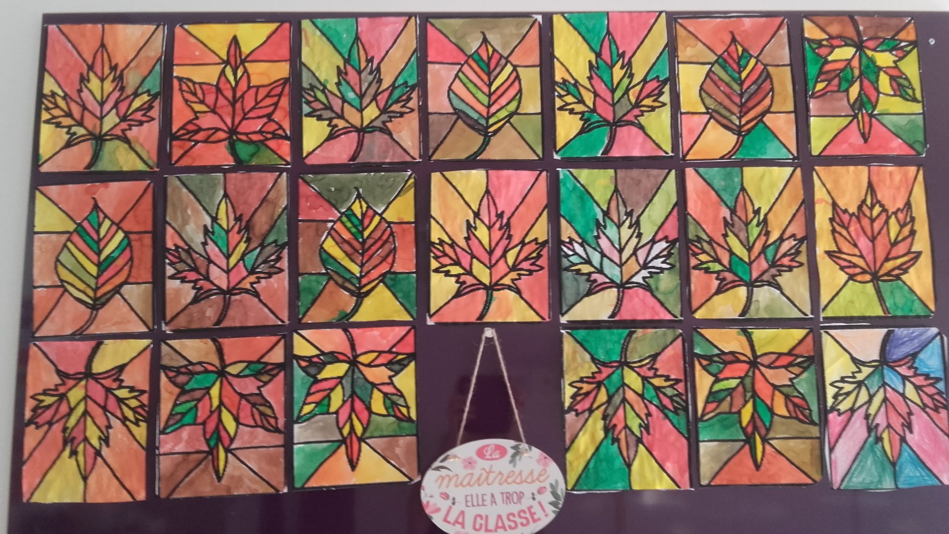 Art chez les CP – CE1 L’automne (aquarelle) – Ecole Elémentaire du Centre